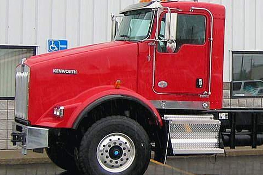 1987 to 2007 Kenworth T800 Hood - JP-K19 | Jones Performance
